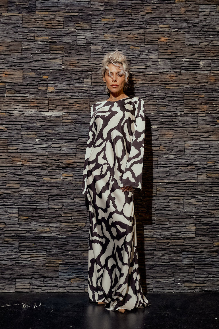 Dresses – CHELA